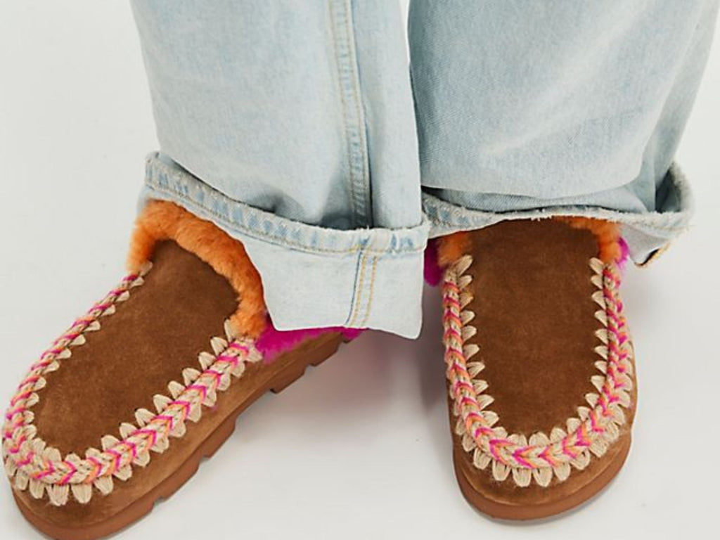 How to Style and Wear Mou Shoes: The Complete 2025 Guide | Faraone